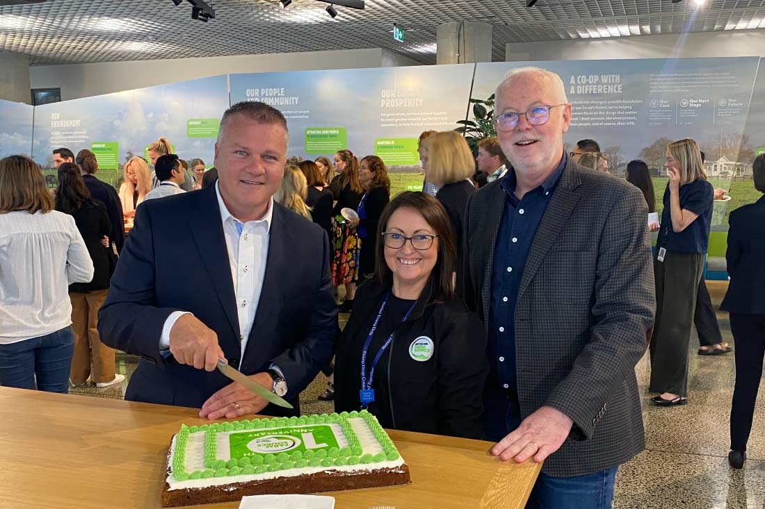 Co-op teams join with farmers to mark 10 years of Farm Source
