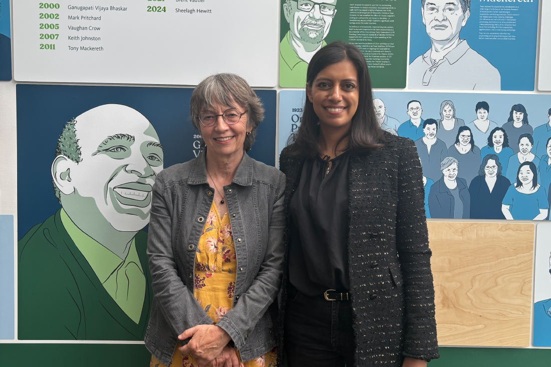 Trailblazer for women in science receives prestigious award